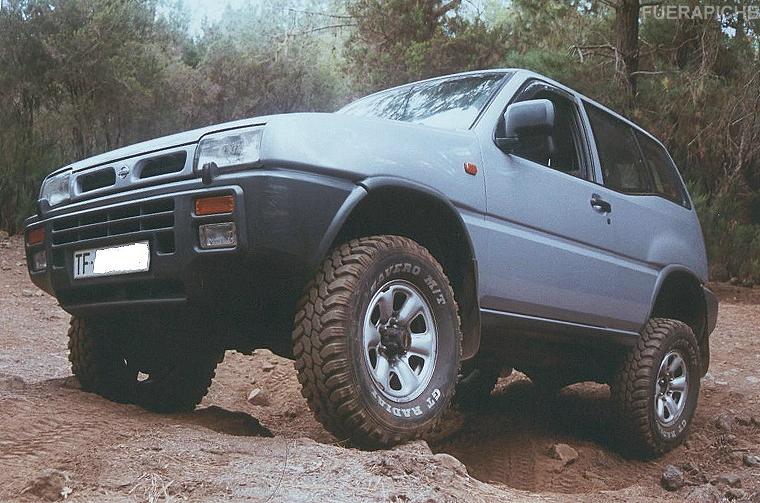 Fotos Nissan Terrano 4x4 Pics